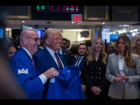 Donald Trump Rings Opening Bell and Visits NYSE Floor - Whatfinger ...