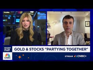 Gold's traditional inverse link to stocks has broken down, says ...